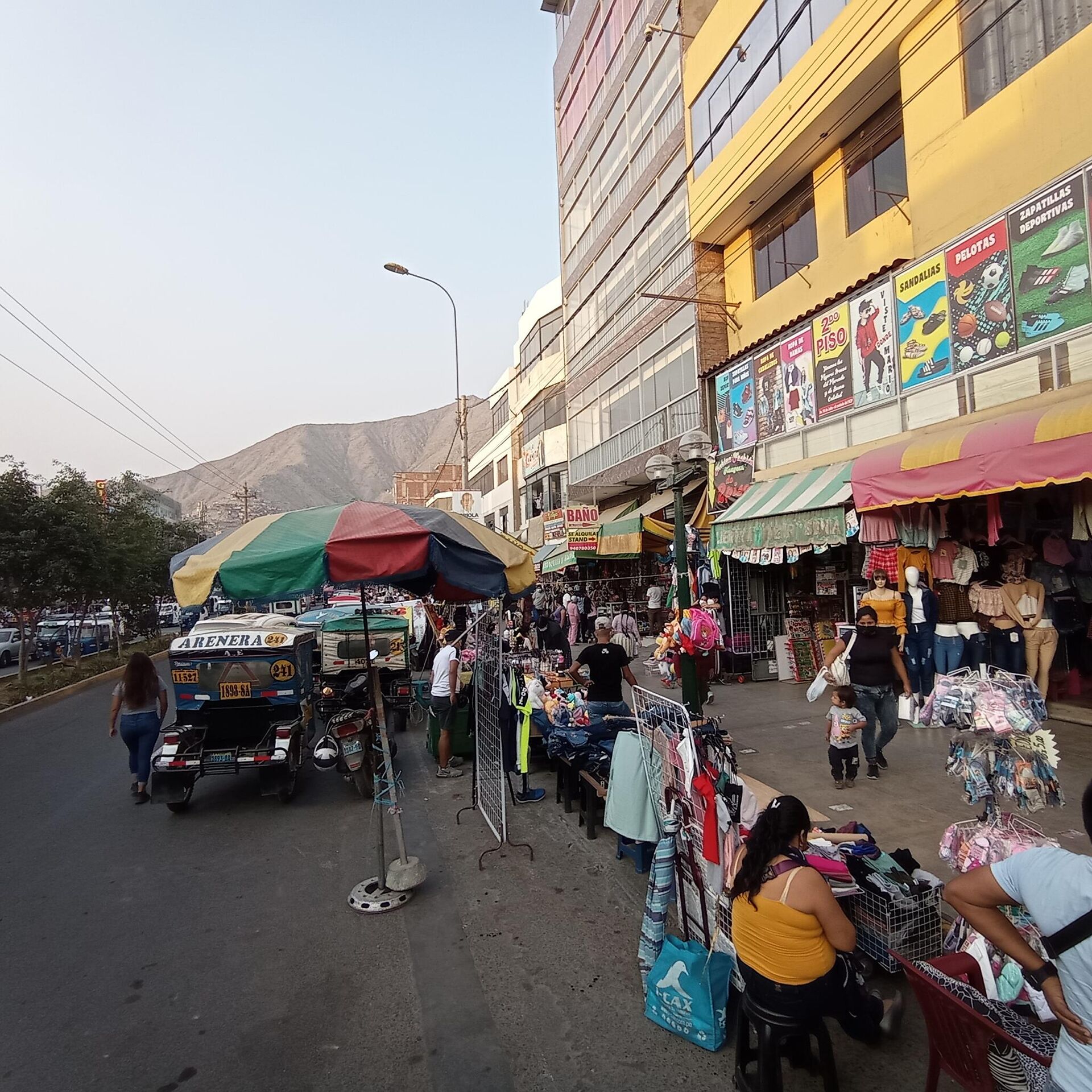 Huaycán, un pueblo pujante construido por sus pobladores - 18.04.2021 ...
