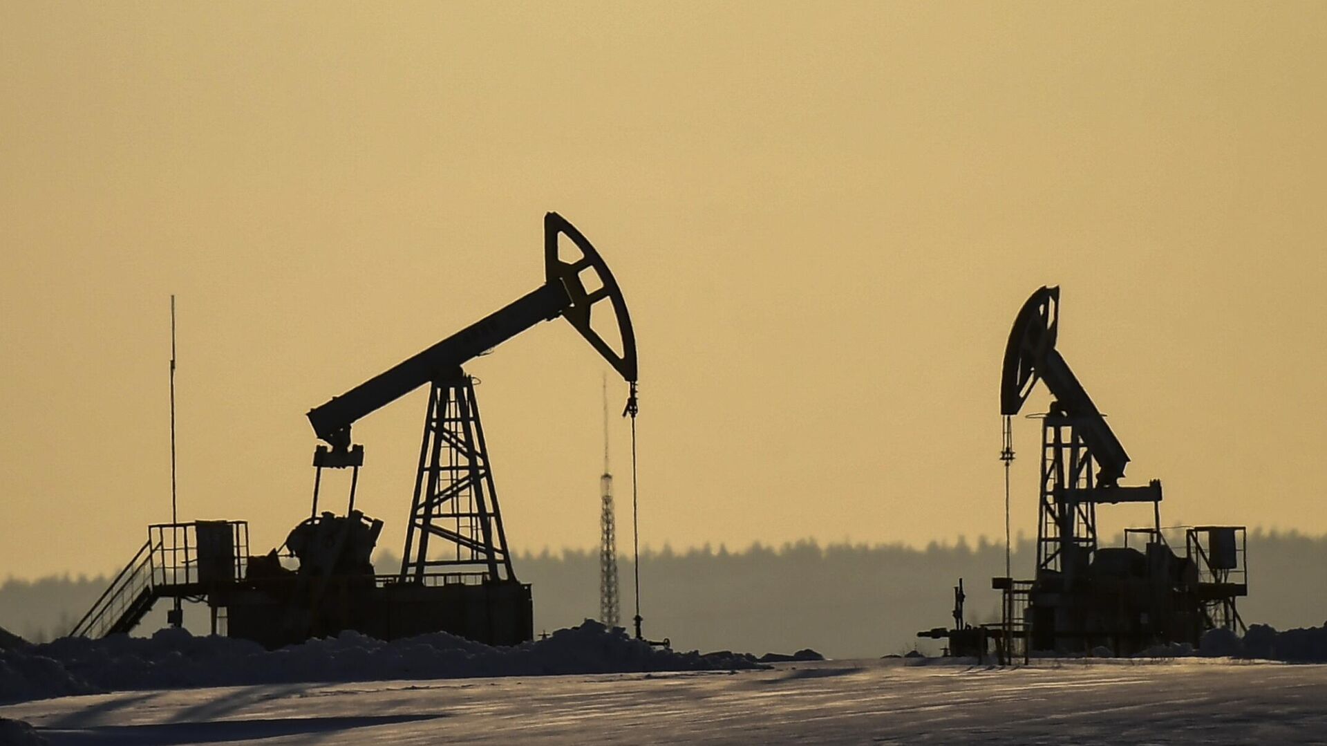 La OPEP+ reafirma su compromiso con las actuales cuotas de producción ...