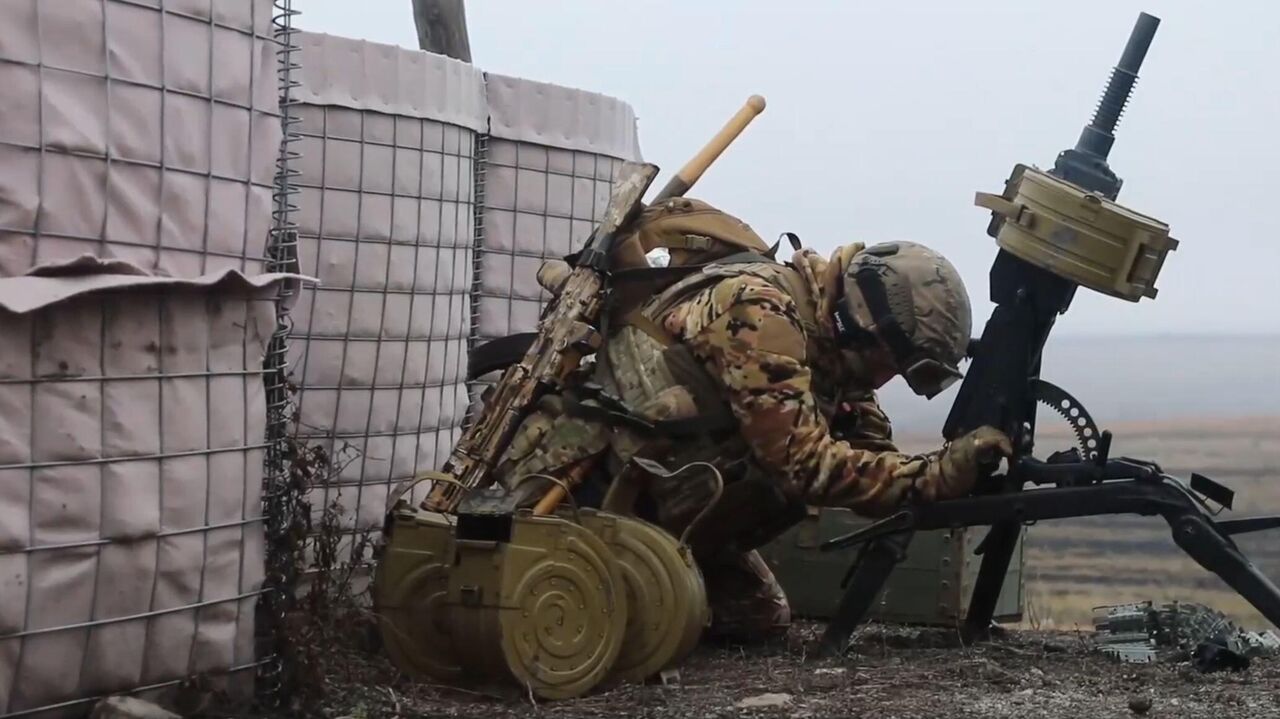 Los combatientes del Spetsnaz ruso se preparan para la acción en ...